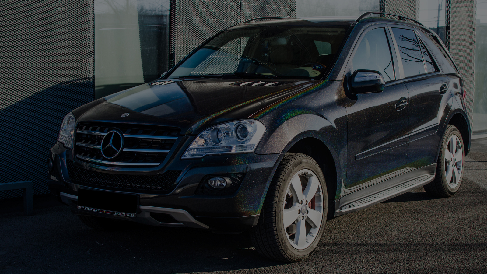 Mercedes ML Negru Metalizat Cameleon - DCM Design